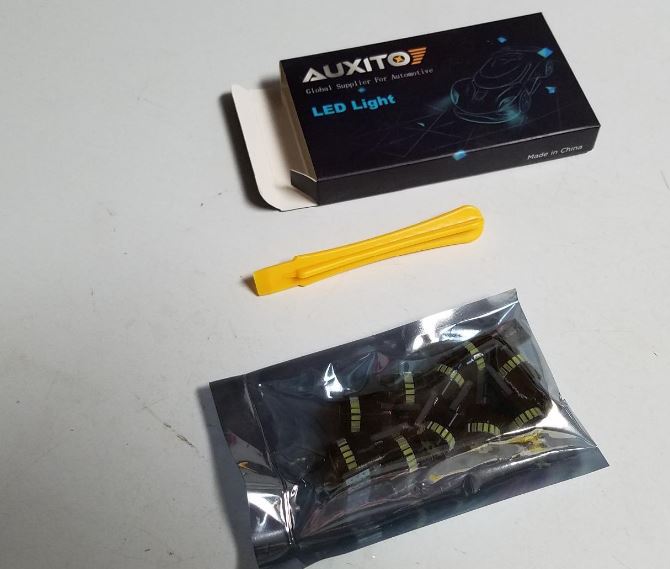 Top 3 Brightest 168 LED Bulbs In 2022 Revealed - Headlight Reviews